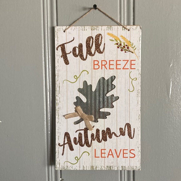 Holiday | Nwt Beautiful Glittered Fall Breeze Autumn Leaves Galvanized ...